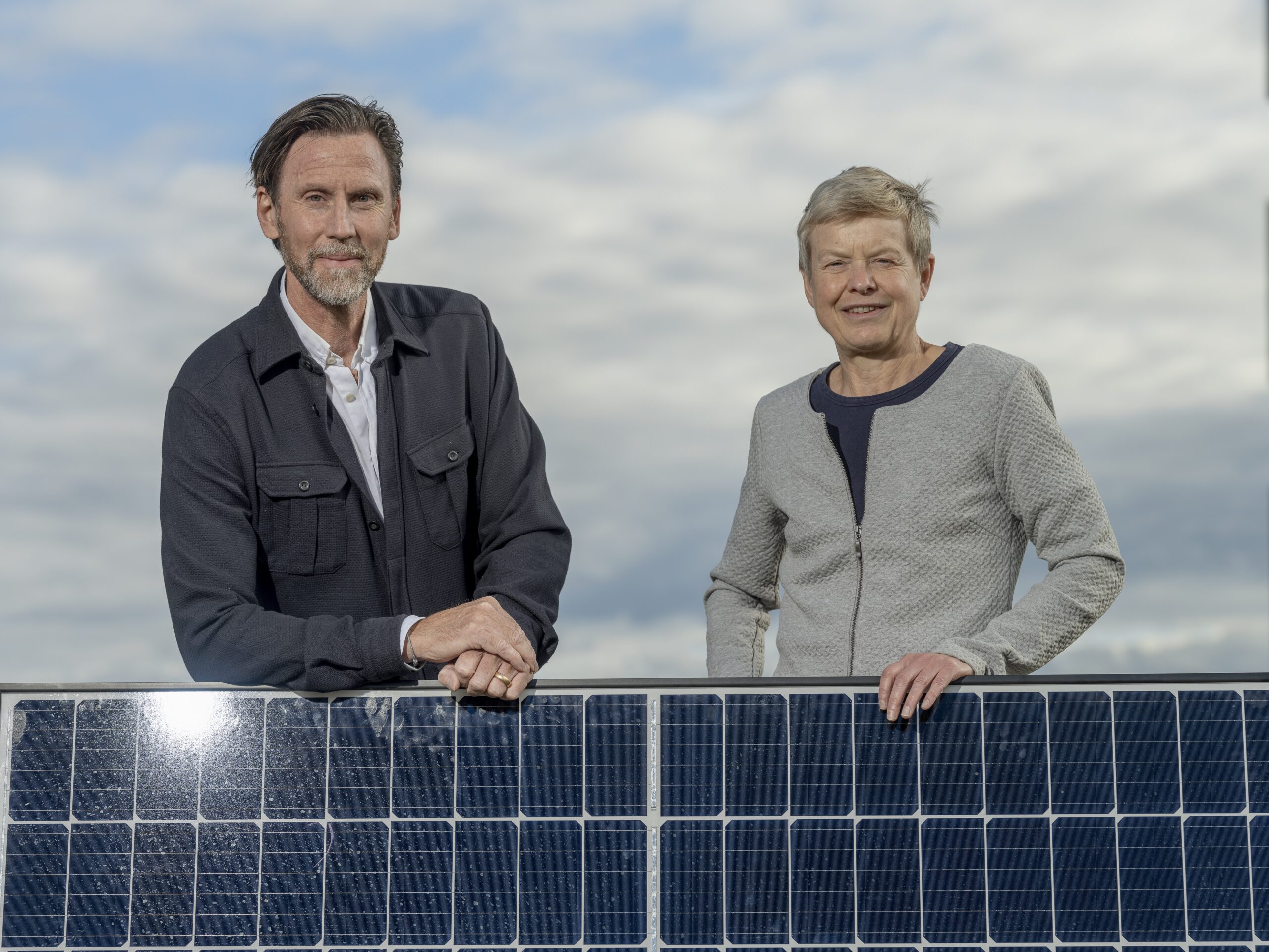 Sveriges hittills största solcellspark byggs i Hallstavik ...