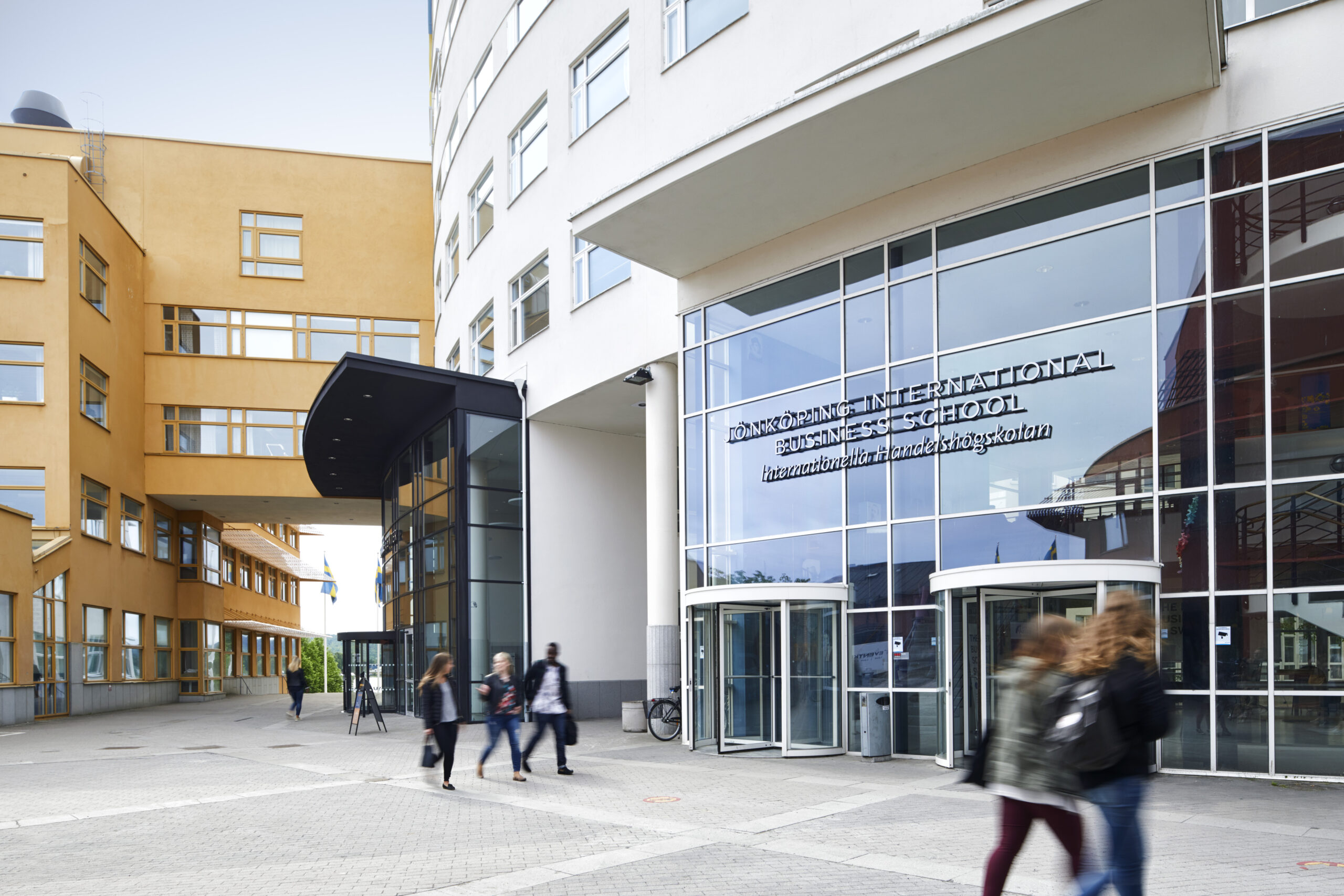 Ny studie: Studenter visar stort intresse för universitets ...